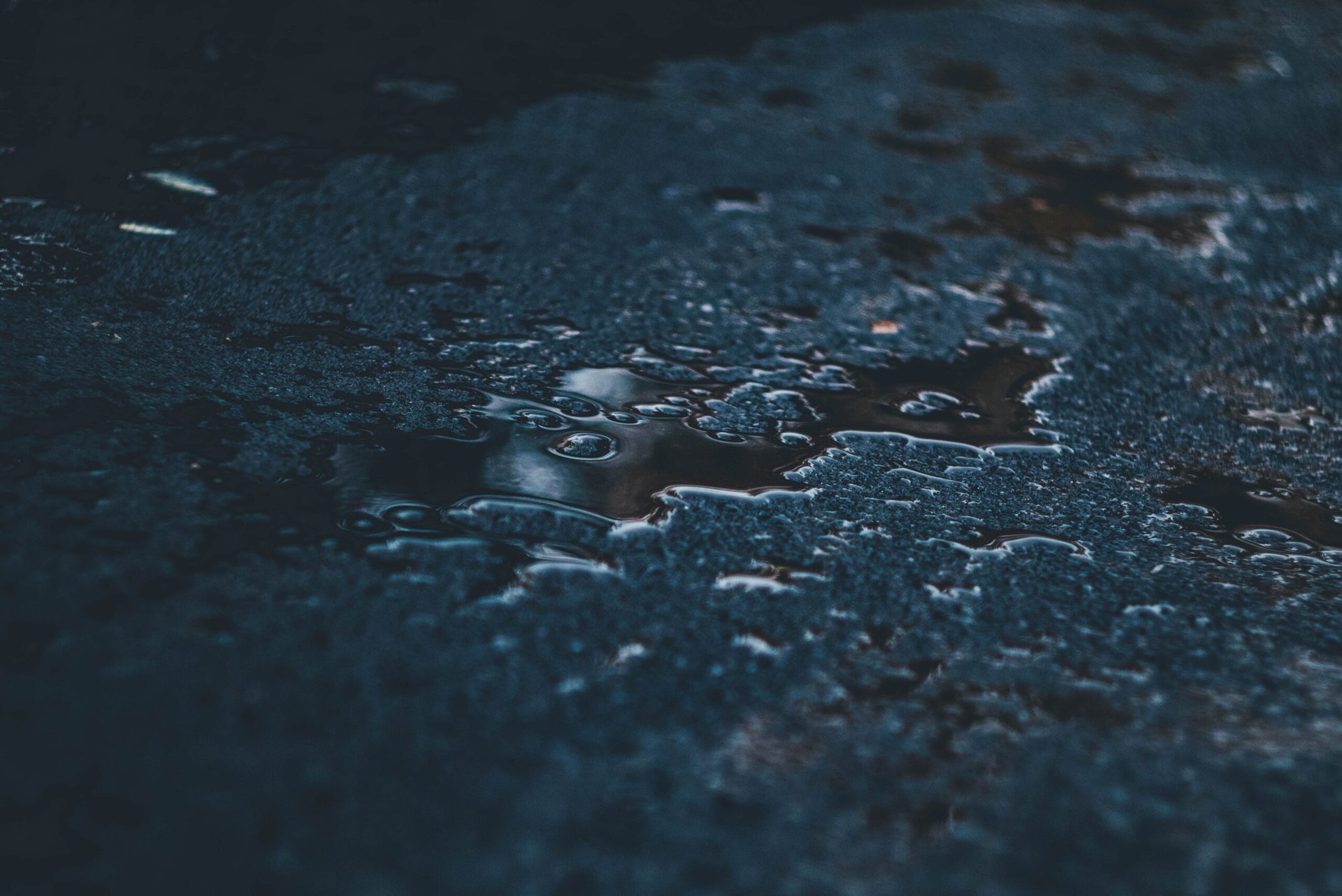 How to Patch Asphalt Cracks - Walt's Paving